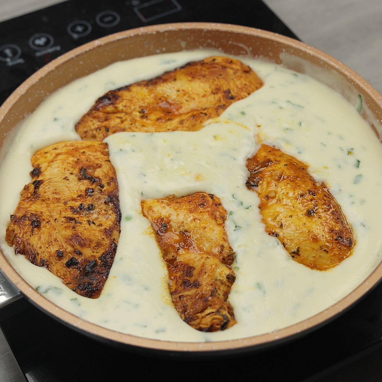 Frango Recheado com Mussarela e Salsinha - Receitas Aprenda