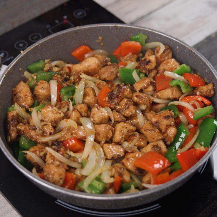 Picadinho de Frango com Pimentão – Receitas Aprenda